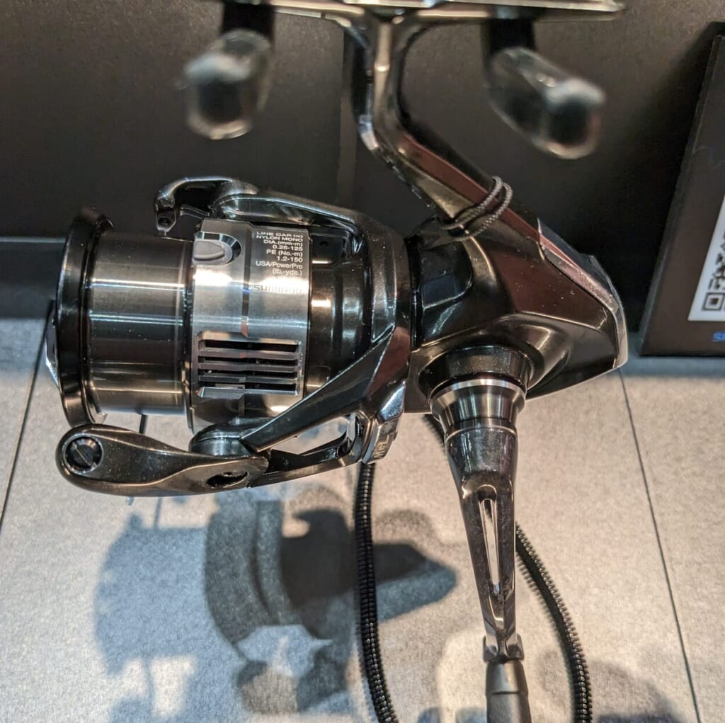 釣りフェスティバルに行った私が、23ヴァンキッシュと23エアリティどちらを選んだのか | webinthelife.com